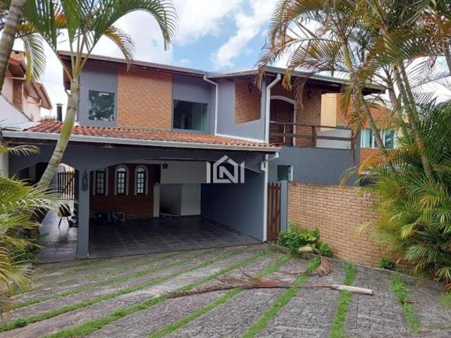 Casa para aluguel na Granja Viana