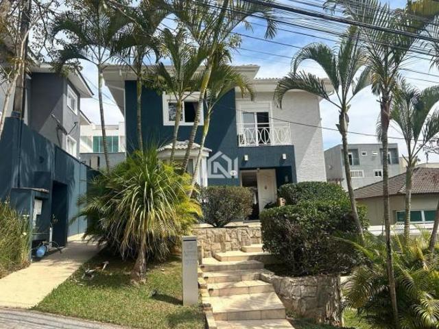 Casa para aluguel na Granja Viana