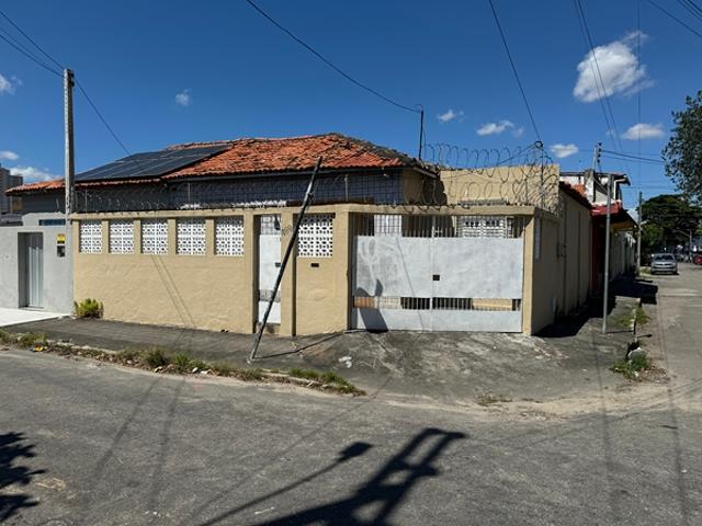 Casa para Aluguel no bairro Benfica