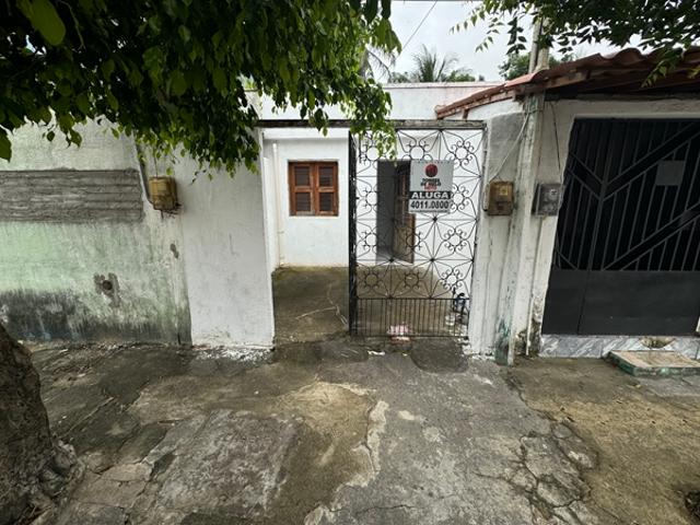 Casa para Aluguel no bairro Henrique jorge