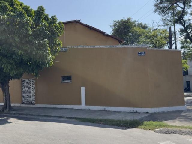 Casa para Aluguel no bairro Rodolfo teofilo