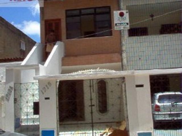 Casa para Aluguel no bairro Rodolfo teofilo