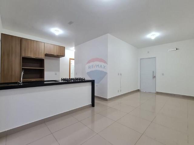 Casa para aluguel no Condomínio Primordiale, com móveis planejados, 3 quartos, 1 suíte, Bairro Parque dos Buritis em Lucas do Rio Verde