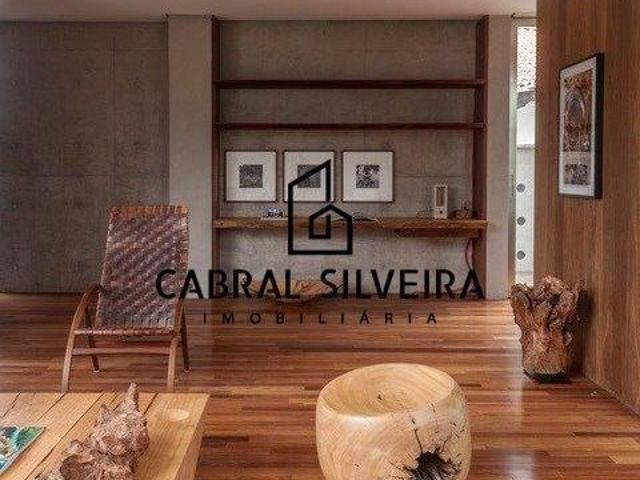 Casa para aluguel no Jardim Arujá