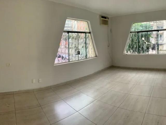 Casa para aluguel possui 141 metros quadrados com 1 quarto em Vila Uberabinha São Paulo SP
