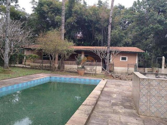 Casa para finalizar 3 dormitorios Granja Viana Cotia