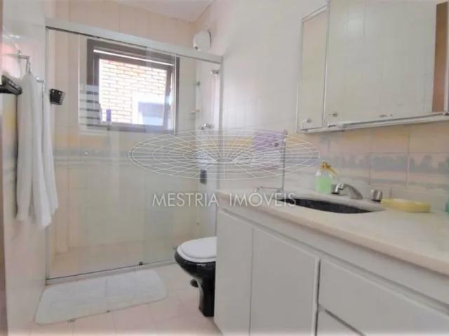 Casa para fins comerciais! Ideal para clínicas! Proximo a Hospitais!