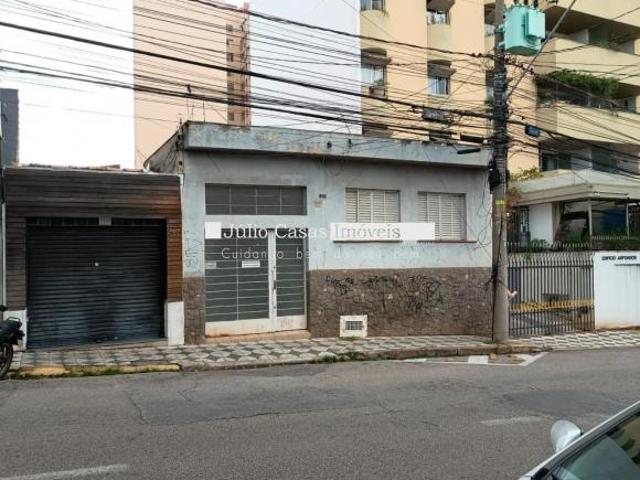 Casa para fins comercial e residencial à venda na região central