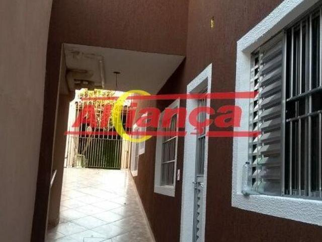 Casa para investimento com 3 moradias mais umsalão comercial