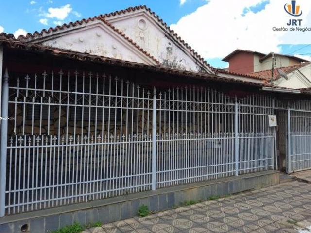 Casa para investidores a venda no Centro de Contagem