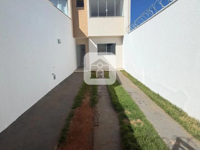 Casa para locação no bairro Novo Mundo