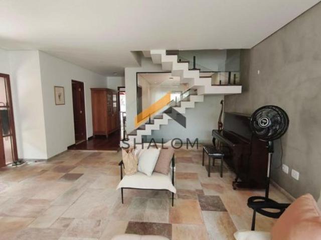 Casa para locação no Caxingui