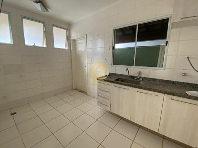 Casa para locação no Condomínio Residence Club no Villa Branca em Jacareí SP