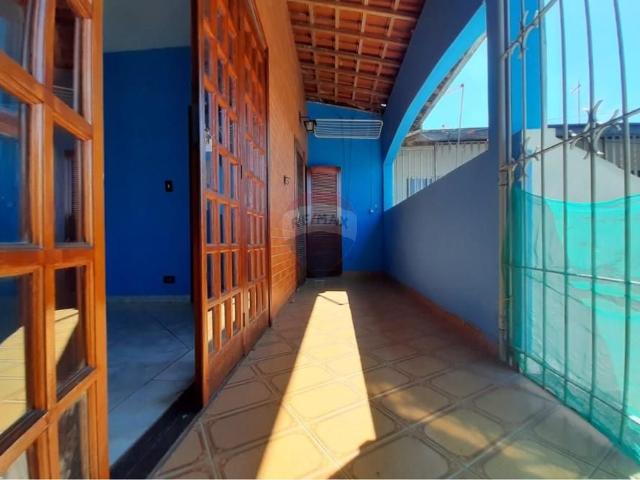 Casa para Locação no Galo Branco – Piso Superior R$ 1.600,00