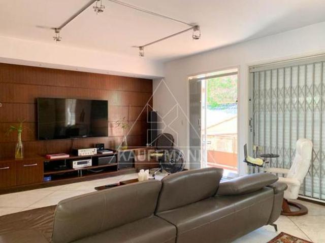 Casa para Locação no Jardim Europa 3 Quartos 1 Suíte 20 Vagas 450m² de Área Construída