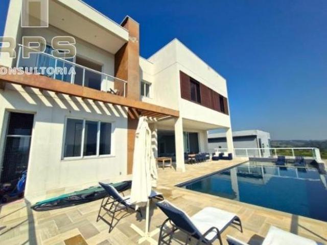 Casa para locação ou venda no Condomínio Equilibrium, alto padrão, lazer completo, 4 suítes, vista
