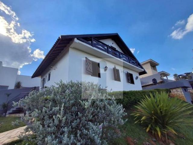 Casa para locação ou venda com 3 quartos e vista panorâmica no Condomínio San Conrado, em Sousas