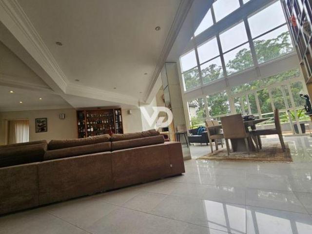 Casa para Locação ou venda com vista verde locação ou venda Tamboré 1