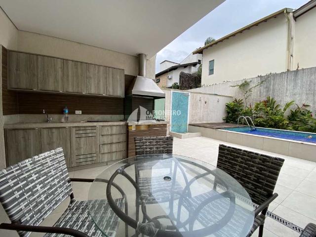 Casa para locação anual em Juquehy, prática e confortável
