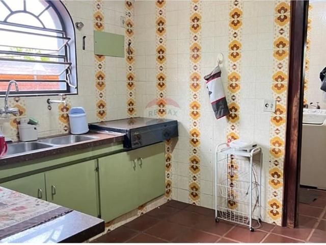 Casa para locação com 445m² 4 quartos, 1 suíte na Ribeirania