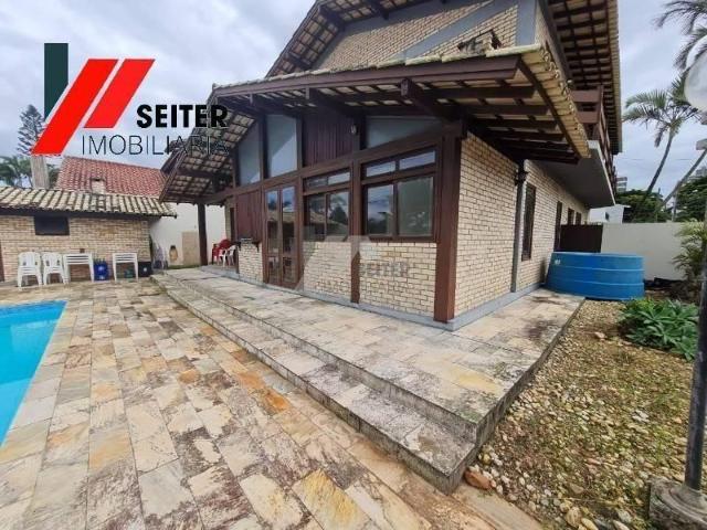 Casa Para Locação Com 5 Dormitórios Bairro Coqueiros Florianópolis