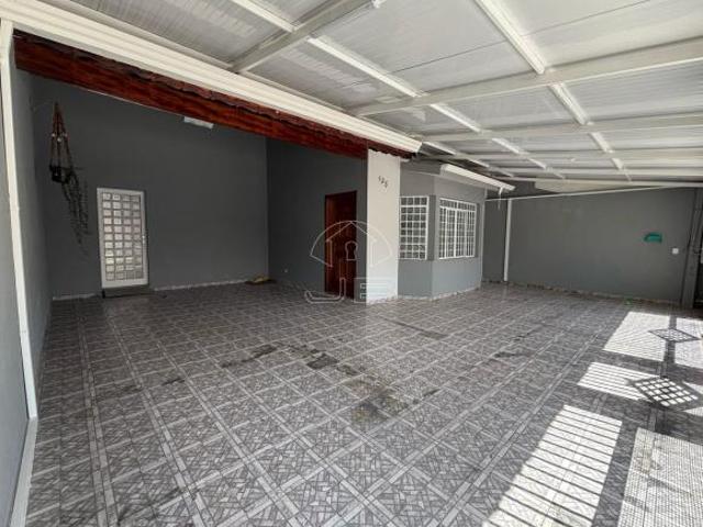 Casa para locação com 3 quartos e 3 vagas de garagem no Parque Via Norte em Campinas SP 161,90 m²