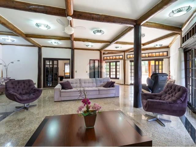 Casa para locação com 3 suítes, piscina, no Condomínio Malota em Jundiaí SP