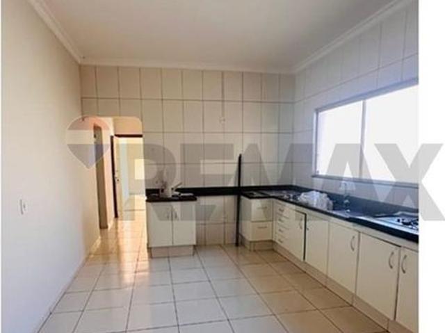 Casa Para Locação, Com Ótima Localização No Bairro lagoa Azul l em Ituiutaba MG