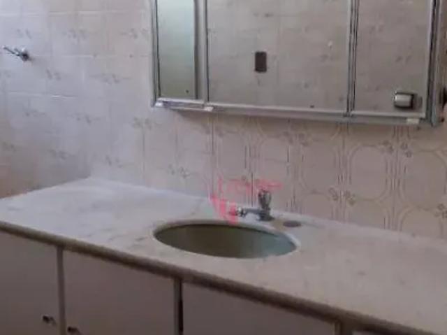 Casa para Locação de 03 Quartos no Bairro Ribeirânia em Ribeirão Preto com Piscina