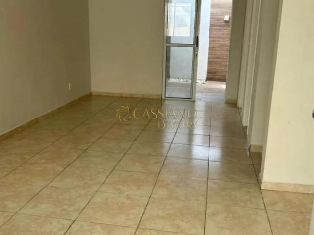 Casa para locação e venda de 90m² | 03 dormitórios, sendo 01 suíte e 02 vagas de garagem | Condomín