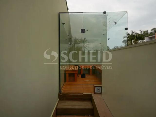 Casa para locação em Alto da Boa Vista com 484m² de terreno 5 suítes, área gourmet, piscina, 6 vagas