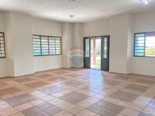 Casa para Locação em Sítio no Bairro da Usina, Atibaia/SP Aluguel