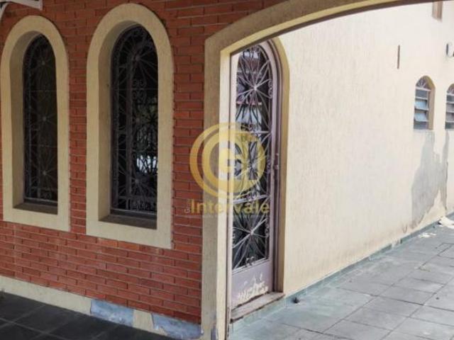 Casa para locação Jardim São Luiz Jacareí/SP Ampla casa com: 3 dormitórios 1 suite Sala, cozinha