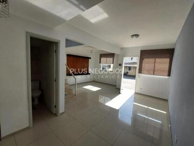 Casa para locação, Sobrado Exclusivo no Village Salermo Conforto e Lazer ao Lado dos Condomínios G