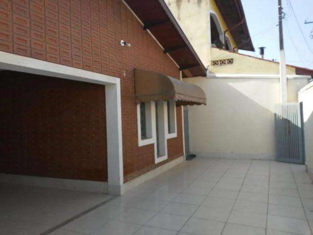 Casa para Locação 3 Quartos, 1 Suite, 4 Vagas, 300M², Parque Santa Bárbara, Campinas SP