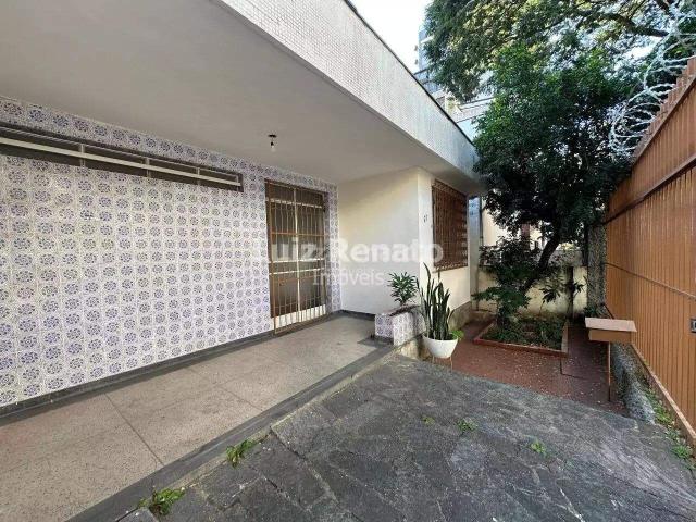 Casa para locação, 3 quartos, área aproximada de 120m² na Serra