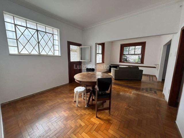 Casa para locação, 4 quartos, 280m² de Área no bairro Carmo