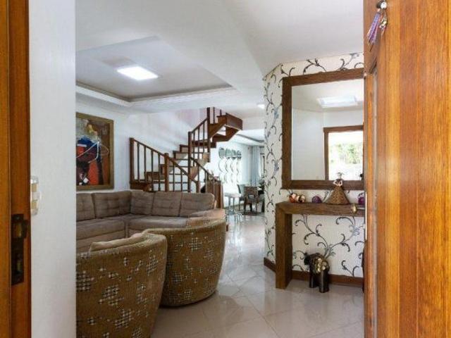 Casa para Locação/Aluguel 222.26m², 3 dormitórios, sendo 1 suites, 3 vagas I