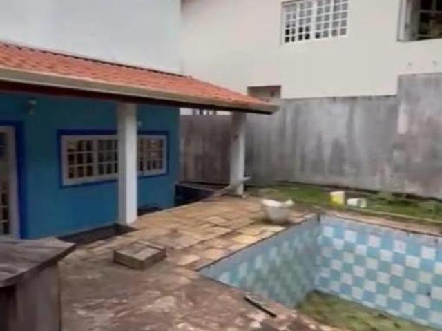 CASA PARA RETROFI NO RESIDENCIAL ALPHA 12
