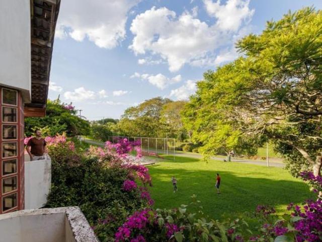 Casa para Retrofit Parque Bacacheri
