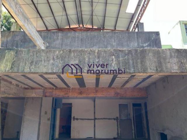 CASA PARA REFORMA TOTAL NA REGIÃO DO PANAMBY