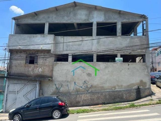 Casa para reforma Aldeia de Carapicuíba na rua do Parque ao lado da Vila Dirce