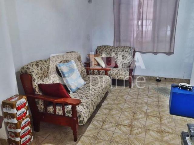 CASA PARA RENDA À VENDA NA VILA NOVA MAZZEI