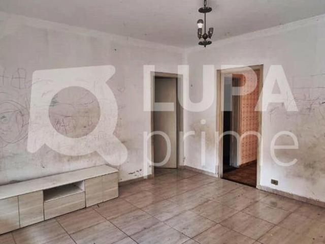 CASA PARA RENDA À VENDA NA VILA ISOLINA MAZZEI