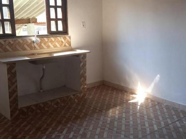 CASA PARA RENDA A VENDA NO EMBU GUAÇU