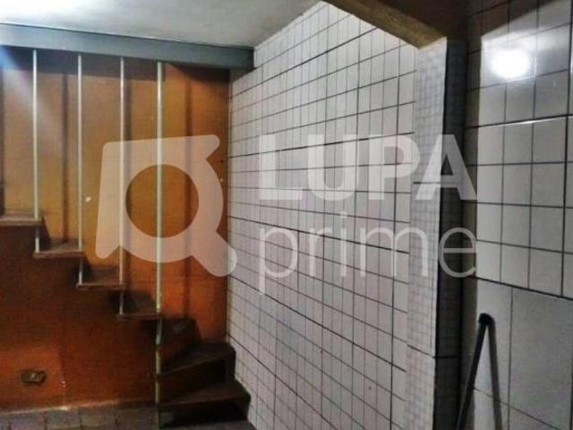 CASA PARA RENDA Á VENDA NO PARQUE NOVO MUNDO