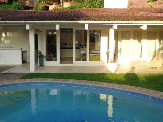 Casa para Temporada, Ilhabela / SP, bairro Praia do Julião, 3 dormitórios, 3 suítes