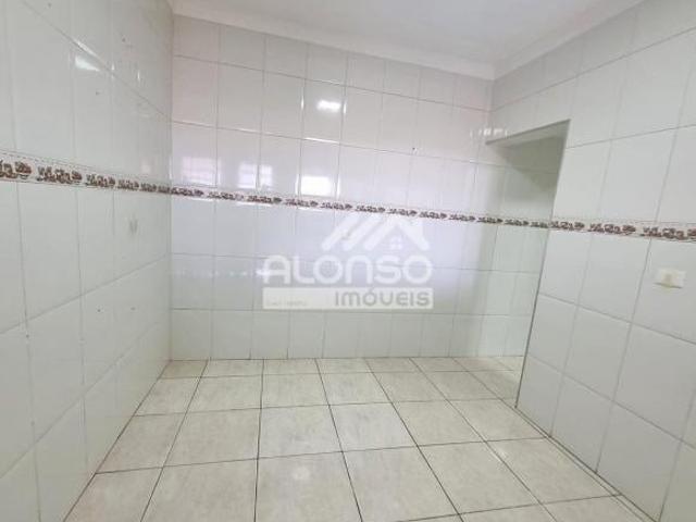 Casa para venda, 02 quartos, 02 banheiros e 4 vagas, Butantã!