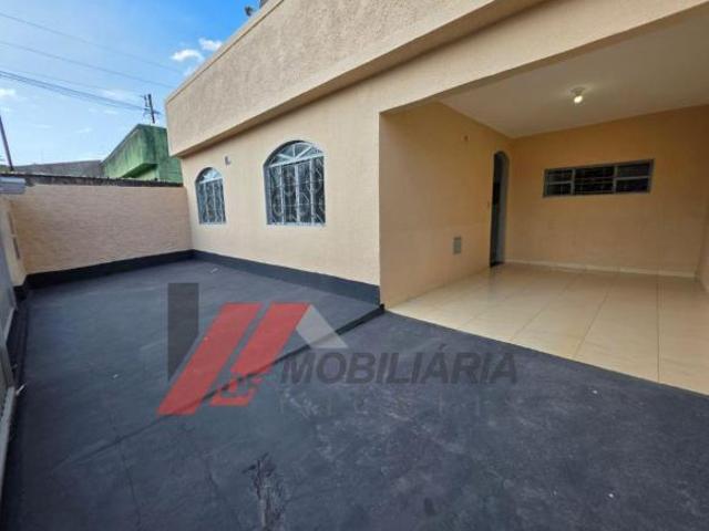 CASA PARA VENDA 05 QUARTOS GUARIROBA CEILÂNDIA SUL PRÓXIMO DO METRÔ