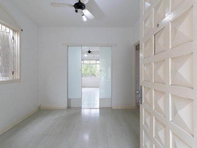 Casa para Venda 0.01m², 5 dormitórios, 10 vagas Petrópolis